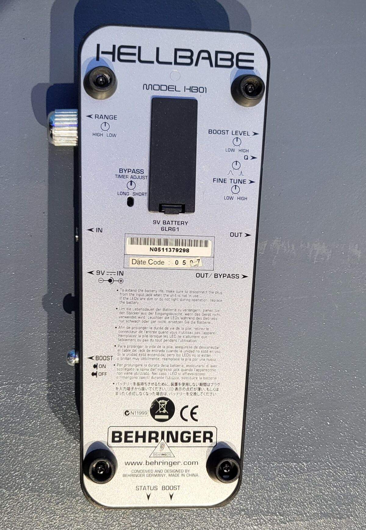 File:Behringer HB01 BottomView.jpg - Repair Wiki